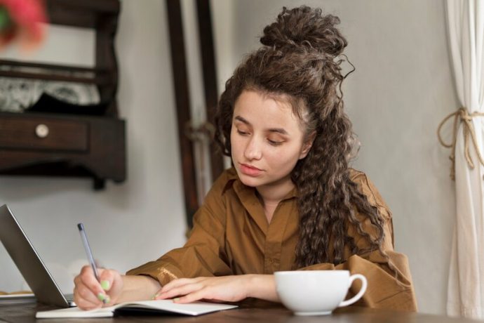 10 of the Best Creative Writing Blogs | TextProz